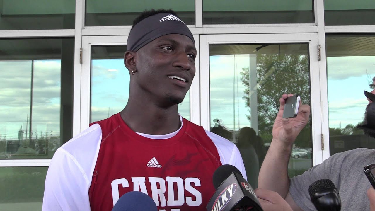 Jamari Staples Post-Practice 8-25-2015 - YouTube