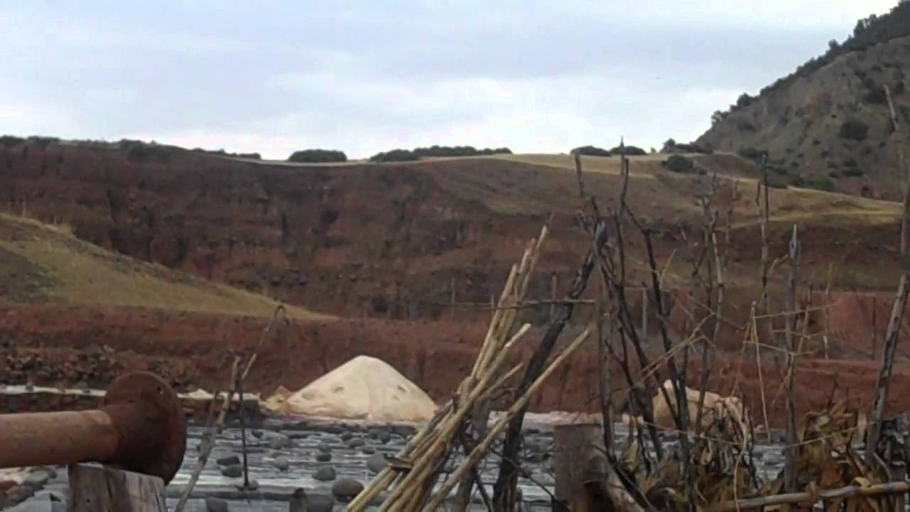A la découverte des mines de sel dans le Mont Atlas ( Maroc ) ( 2 ...