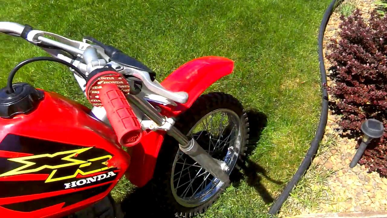 2000 Honda xr70r walkaround and start up - YouTube