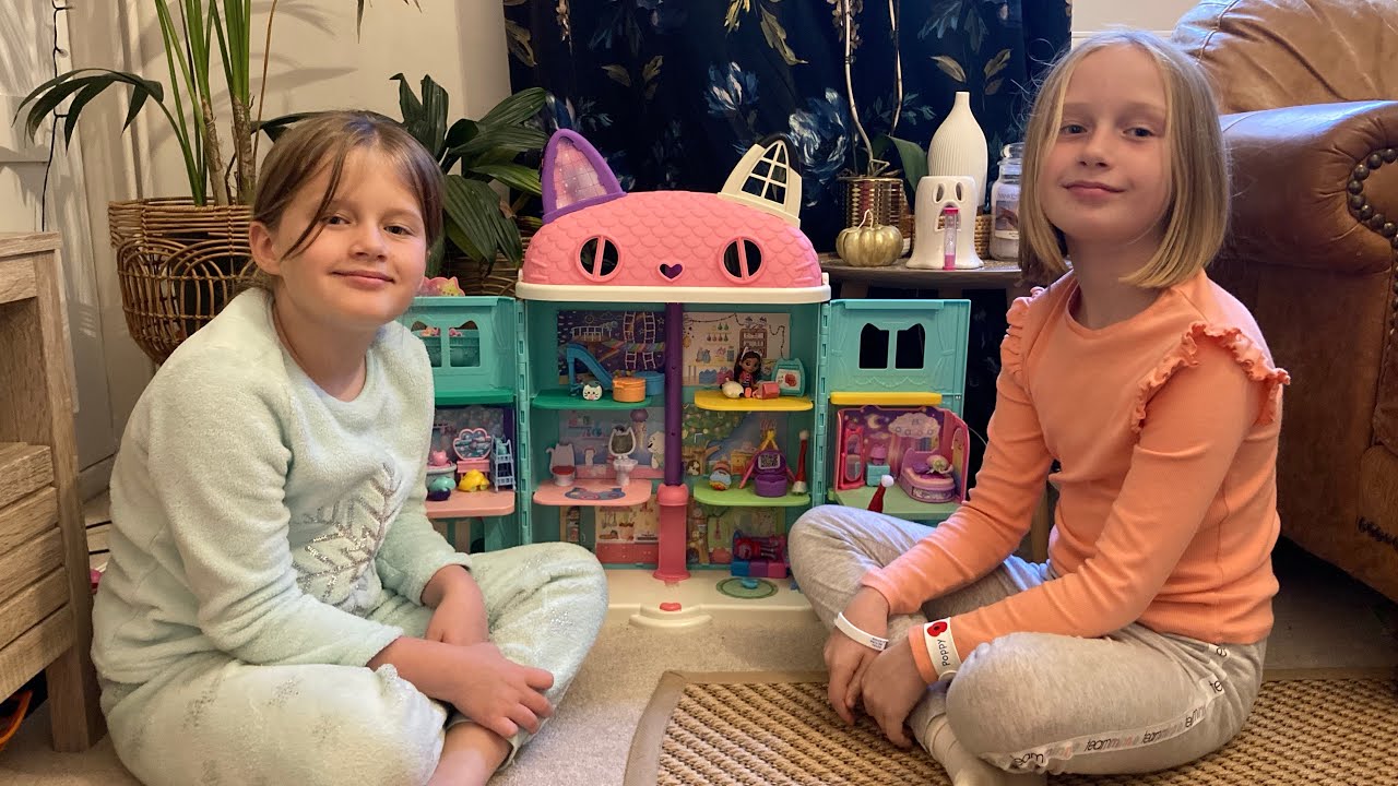 Gabby’s dollhouse Christmas special! - YouTube