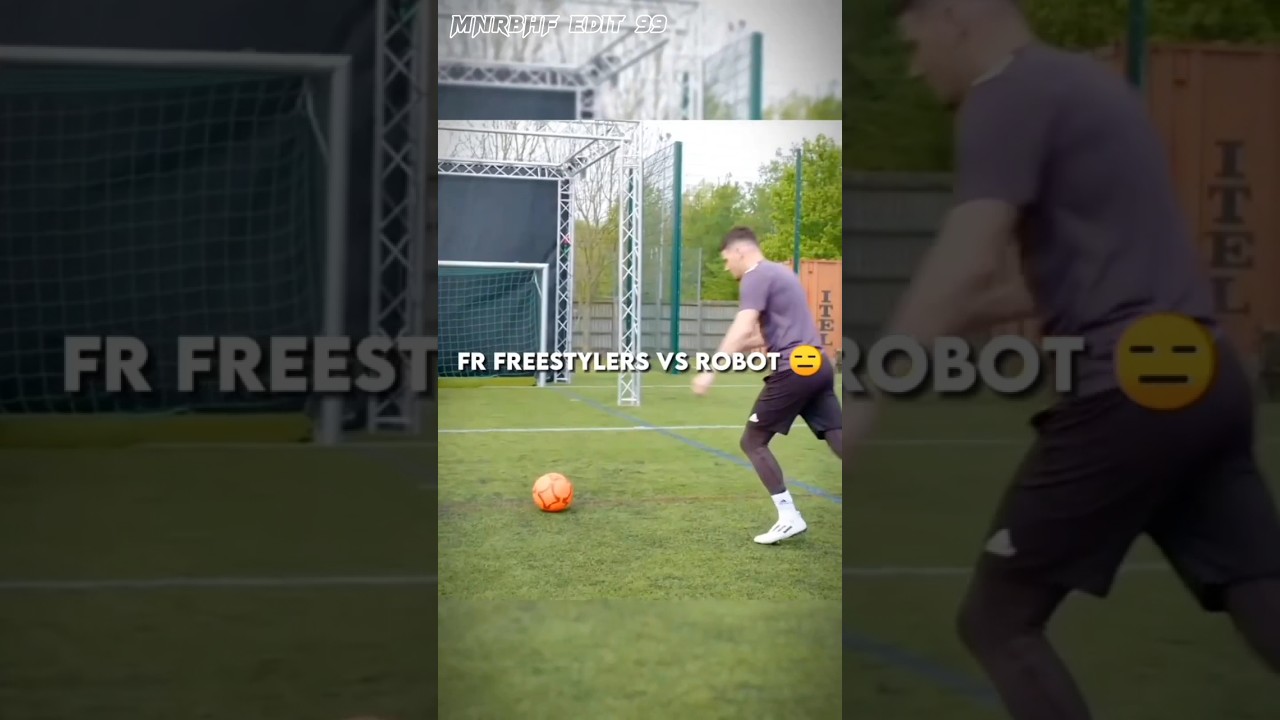 Messi Against The Robot Goalkeeper🥶🤫 #shorts #football #soccer - YouTube