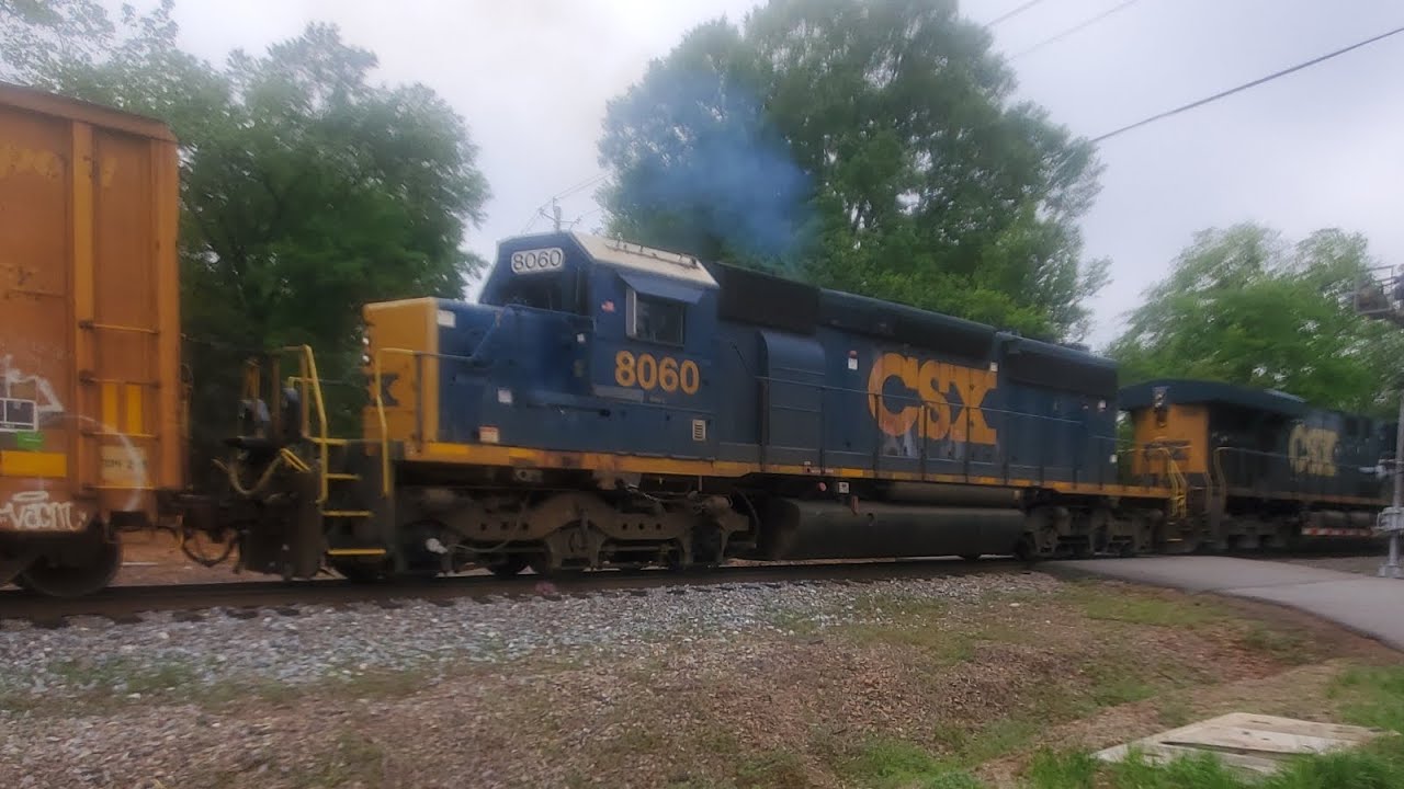 CSX 3333 Leads M692 With 2 EMDS - YouTube