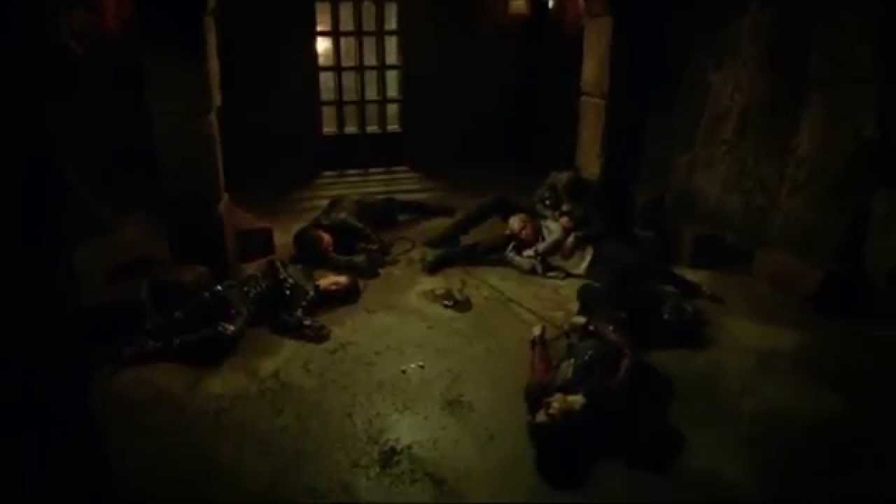 Arrow 3x23 The Flash helps Team Arrow - YouTube