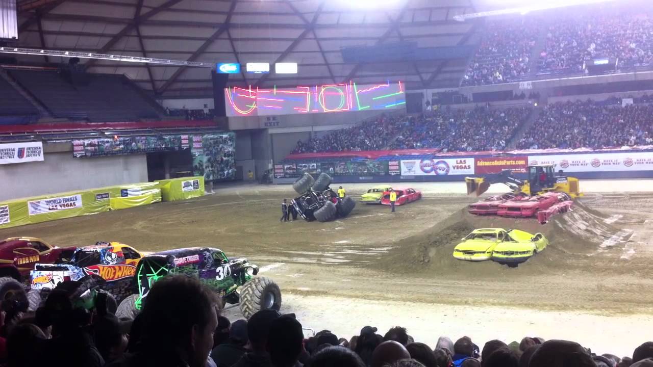 2012 Tacoma Dome Monster Jam - YouTube
