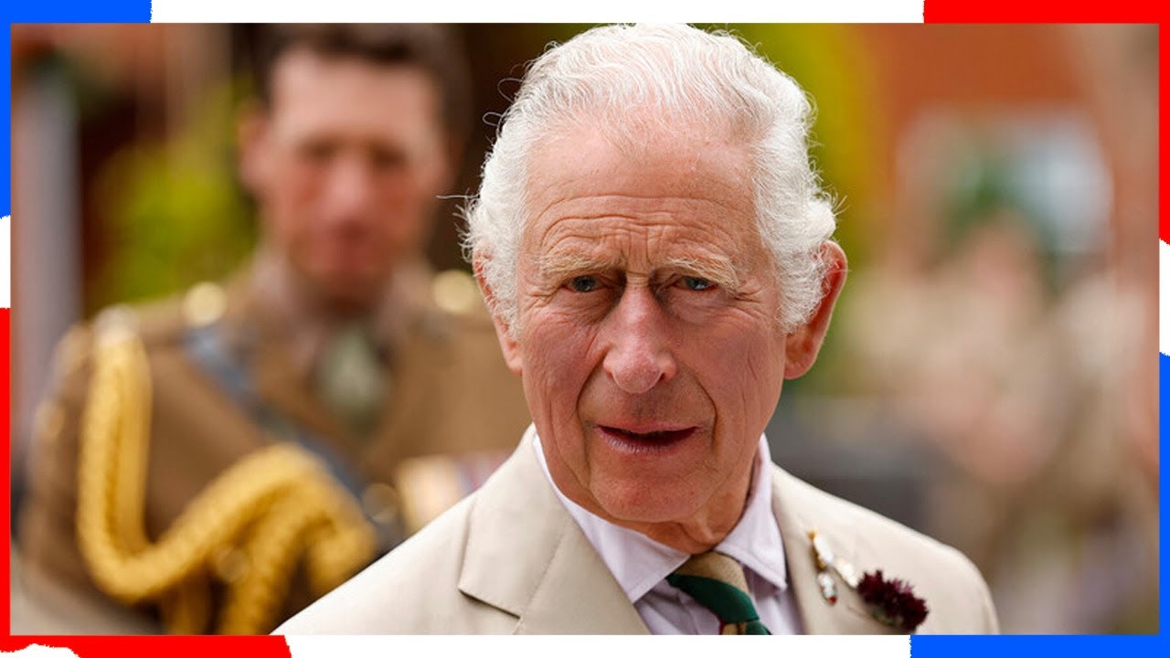 Charles III un grand changement opéré par le roi - YouTube