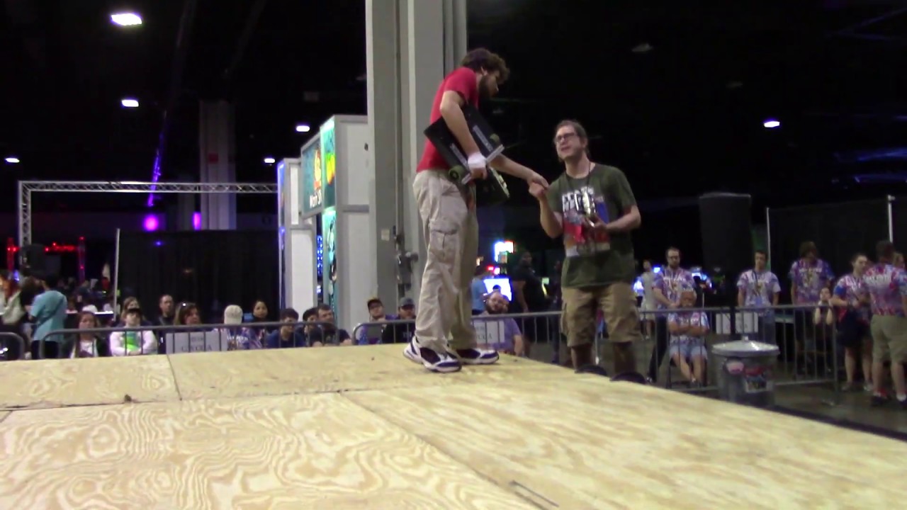 Dingleframus v Unskippable Cut Scene | Robot Battles 67 Hobbyweight ...