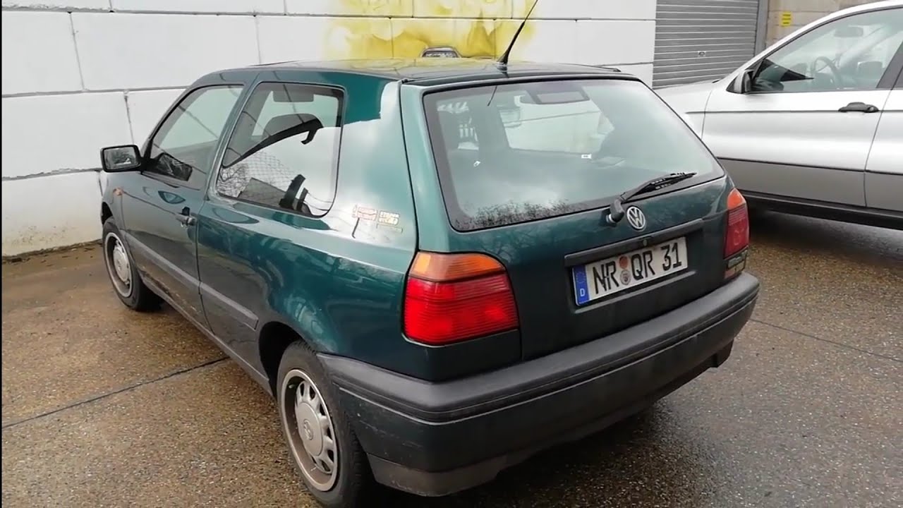 Manni Manfred Ludolf zeigt sein Akuelles Fahrzeug sein schönen VW Golf ...