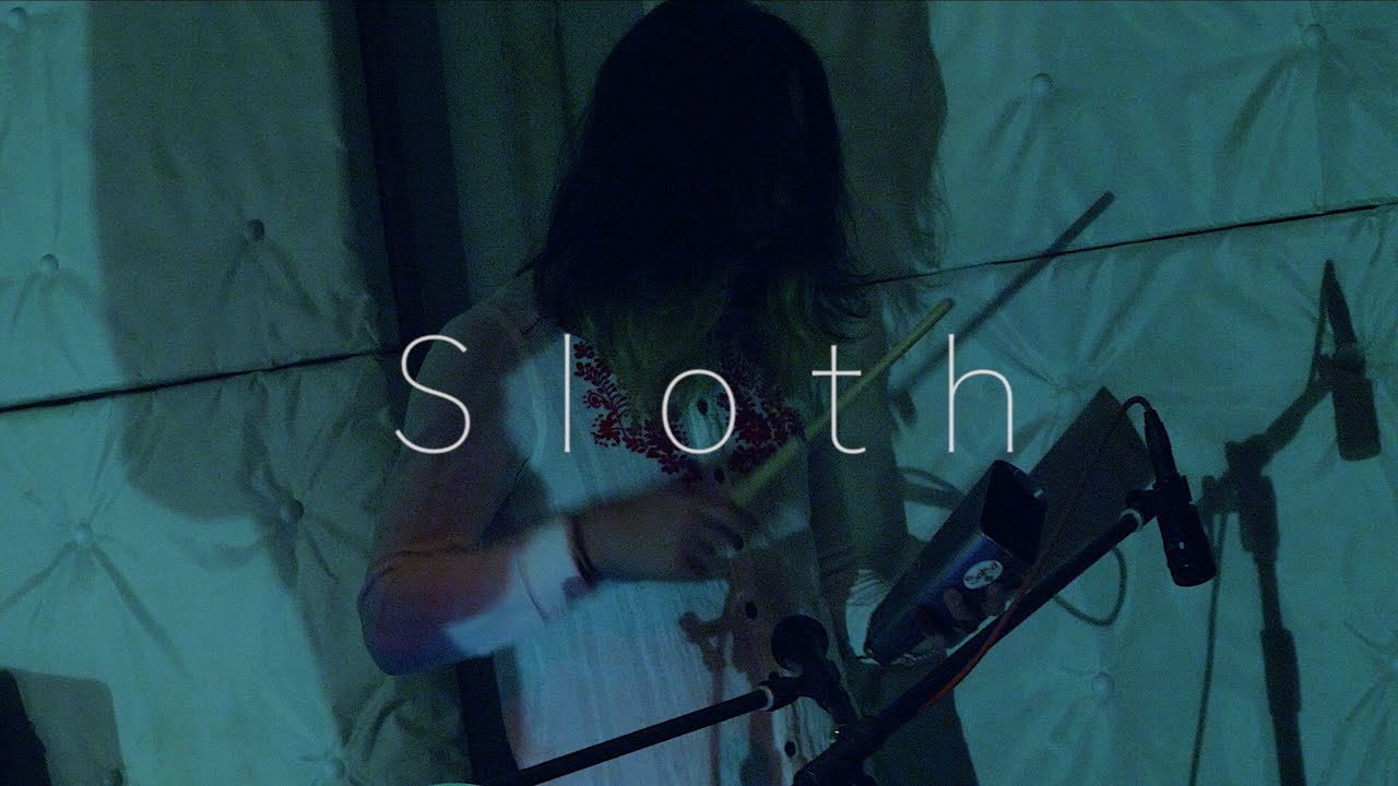 Titan Arum-Sloth (Live at 桜台pool) - YouTube