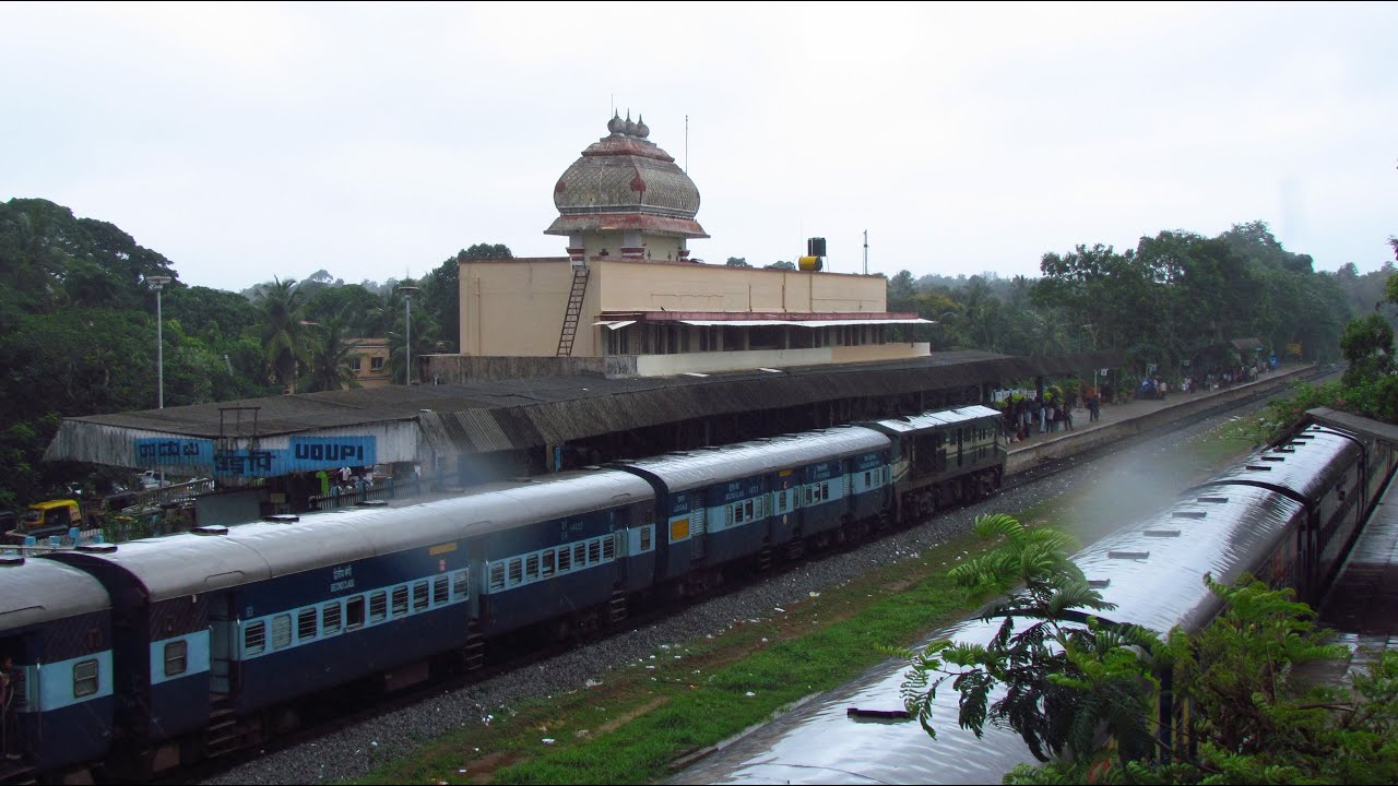 INDIAN RAILWAYS- Mumbai Mangalore Superfast Express; Full Journey in ...