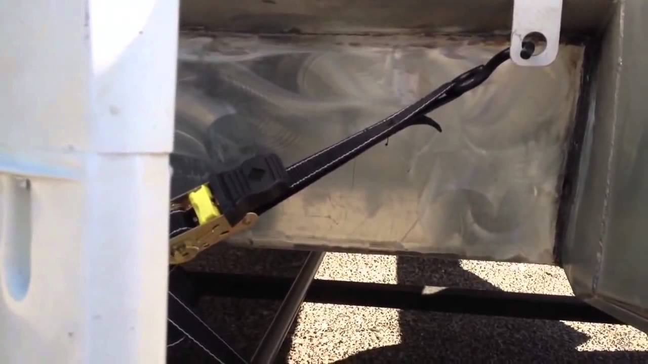 DIY Pontoon Bowfishing Boat part 2 - YouTube