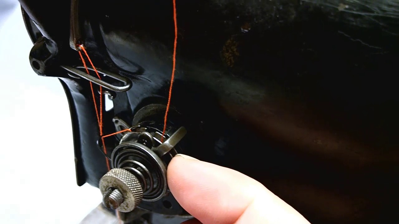 Threading a Singer 151W1 Vintage Sewing Machine - YouTube