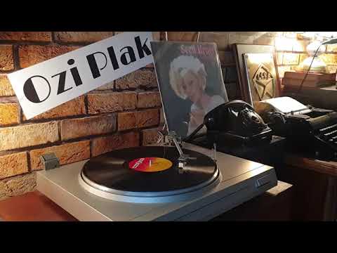 Seçil Heper Öyle Yeşil Gözleri Vardı Bir Çift Sevdalı Bakışın #Plak Kayıt