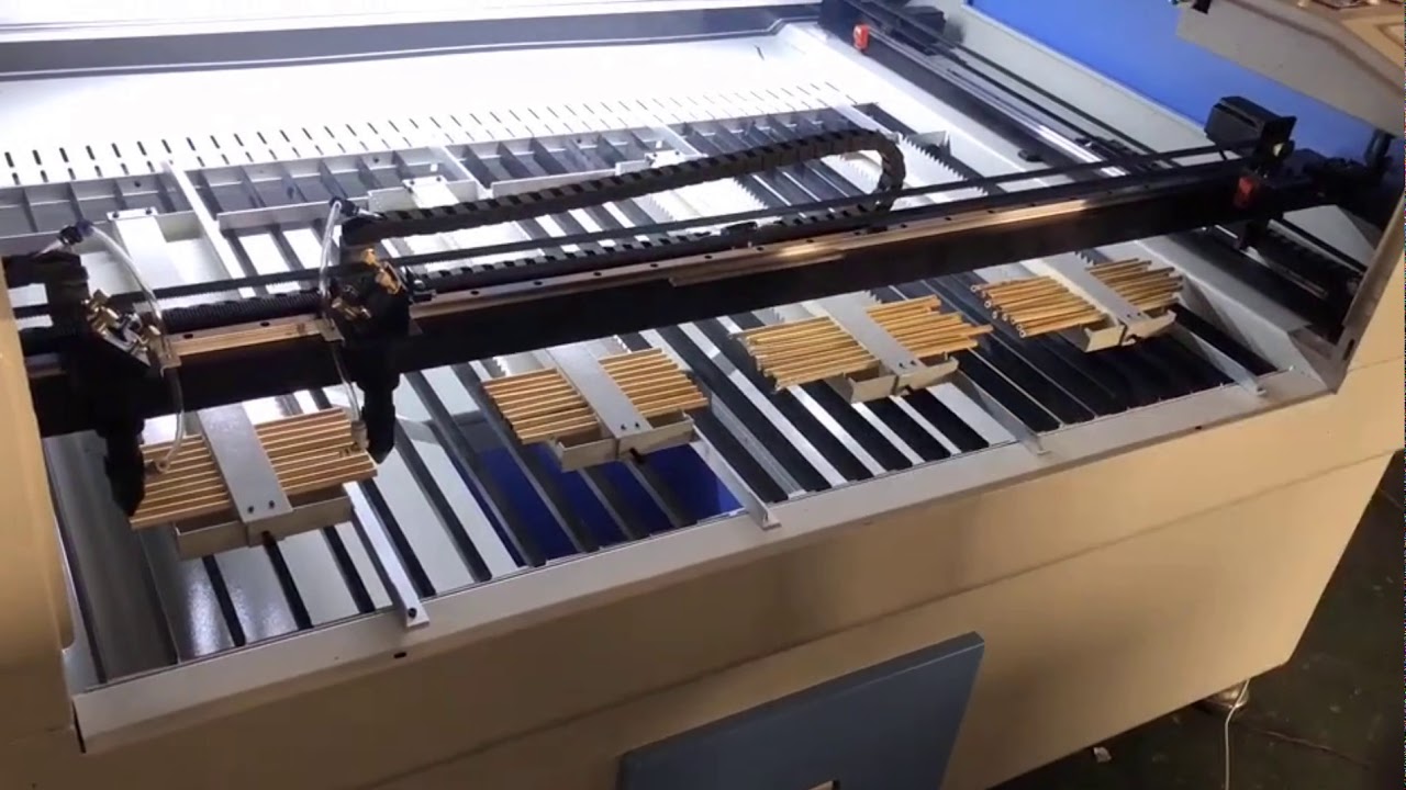 How is the hard reed straw cut? - YouTube