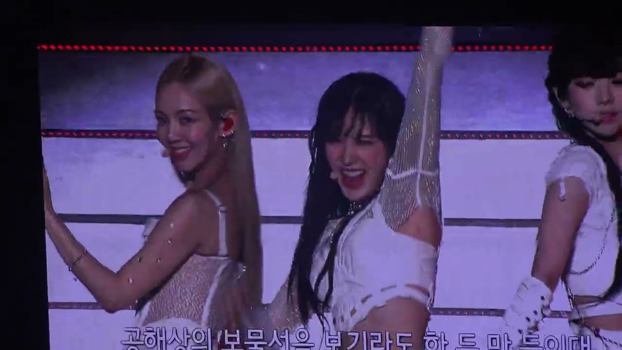 220820 슴콘 GOT the beat Step back - YouTube