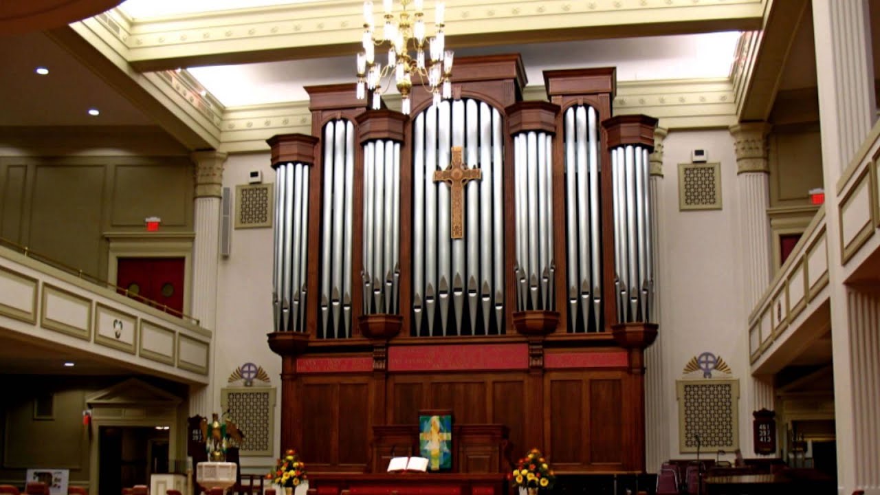 Nate Moon sings "Acquaint Now Thyself With Him" by Michael Head; Daniel ...