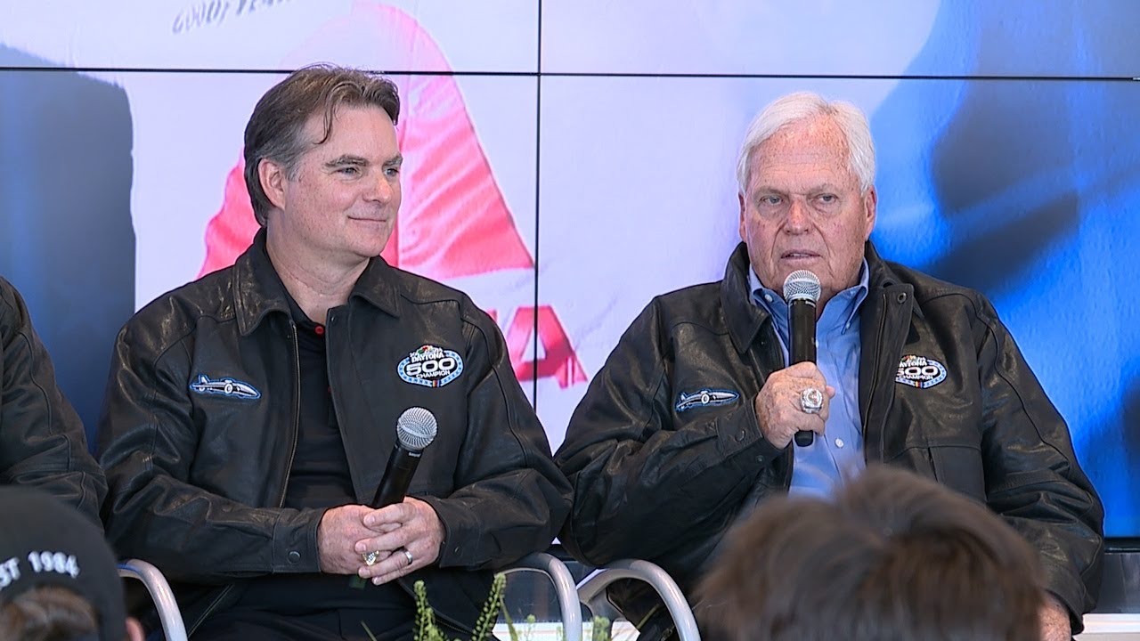 ATLANTA PHOTO FINISH - NASCAR TEAM OWNER RICK HENDRICK AND JEFF GORDON ...