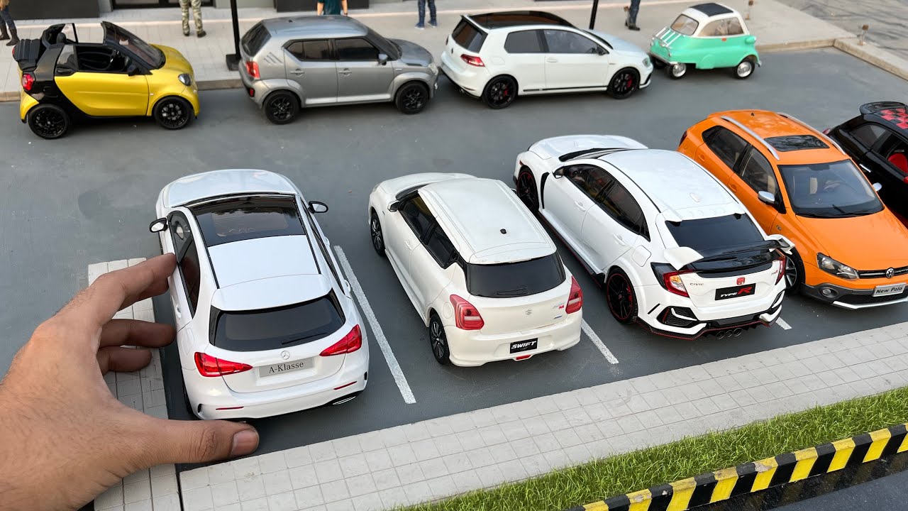 Parking Mini Hatchback Diecast Model Car Collection at Miniature ...