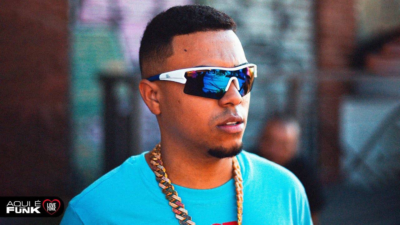 REI DA TESOURINHA - MC Lipi (Love Funk) DJ GM - YouTube