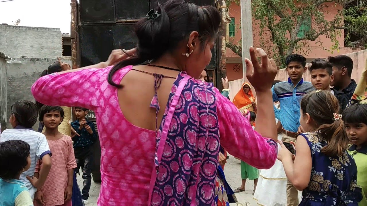 Ladies dance - YouTube