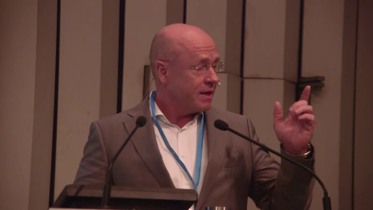 Univ.-Prof. Dr. Burkhard Dick - Personalisierte Kataraktchirurgie - YouTube