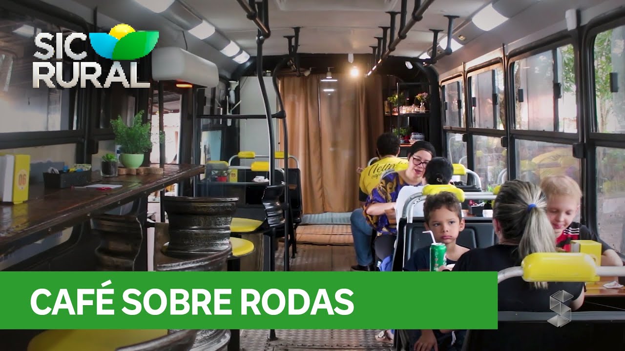 Produtor cria cafeteria incrível dentro de um ônibus - YouTube