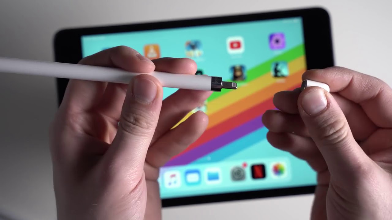 iPad Mini 2019 Review Better Than All Android Tablets - YouTube