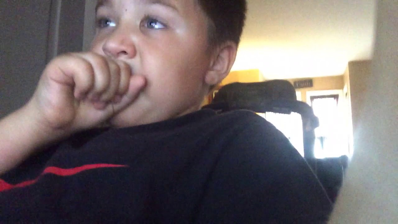 Roblox my channel and my front and back of my house - YouTube