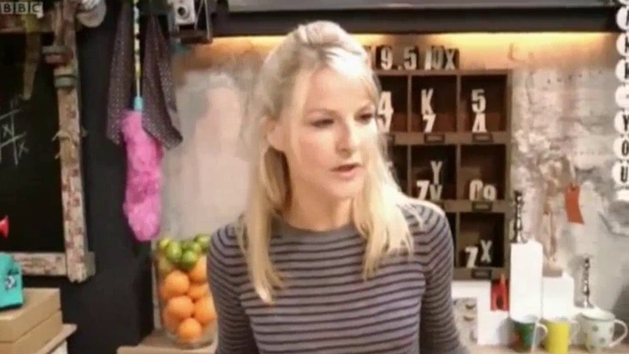 Miranda S02 Extra 10 The World Of Miranda Hart Stevie And The Shop ...