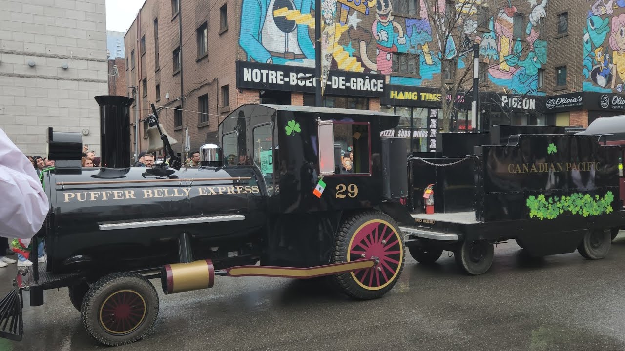CN AND CPKC TRAINS IN ST-PATRICK'S DAY PARADE - YouTube