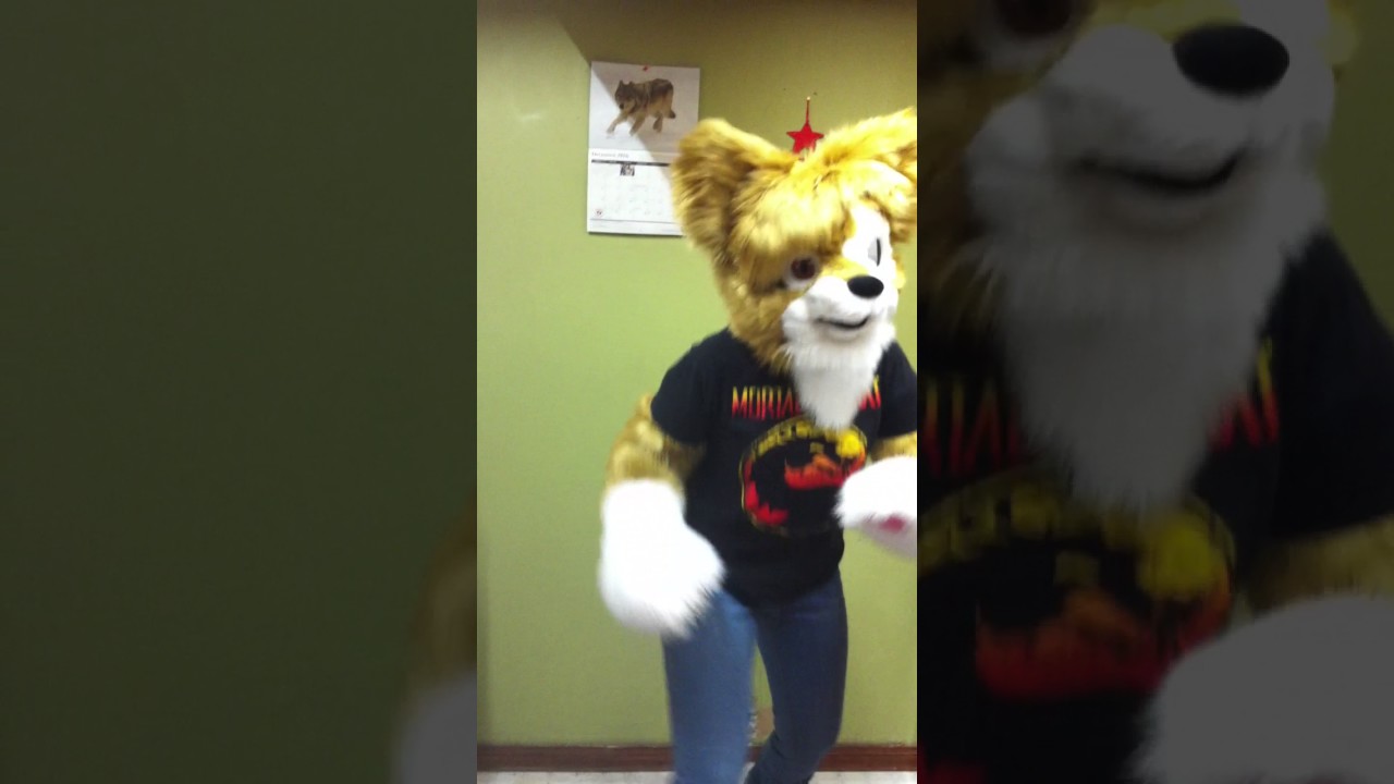 Rubix fursuit partial - YouTube