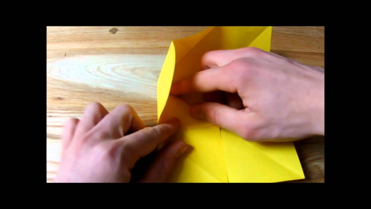 4-zackigen Stern falten - YouTube