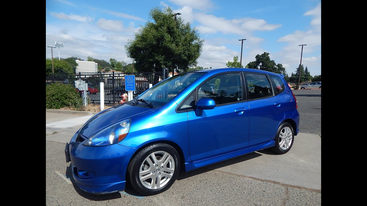 2008 Honda Fit Sport overview / walk around video review! - YouTube