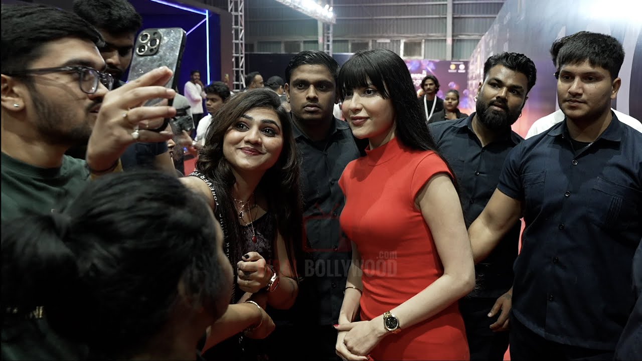 Firoza Khan aka KHANZAADI arrives at Creators United 2.0 | After a long ...