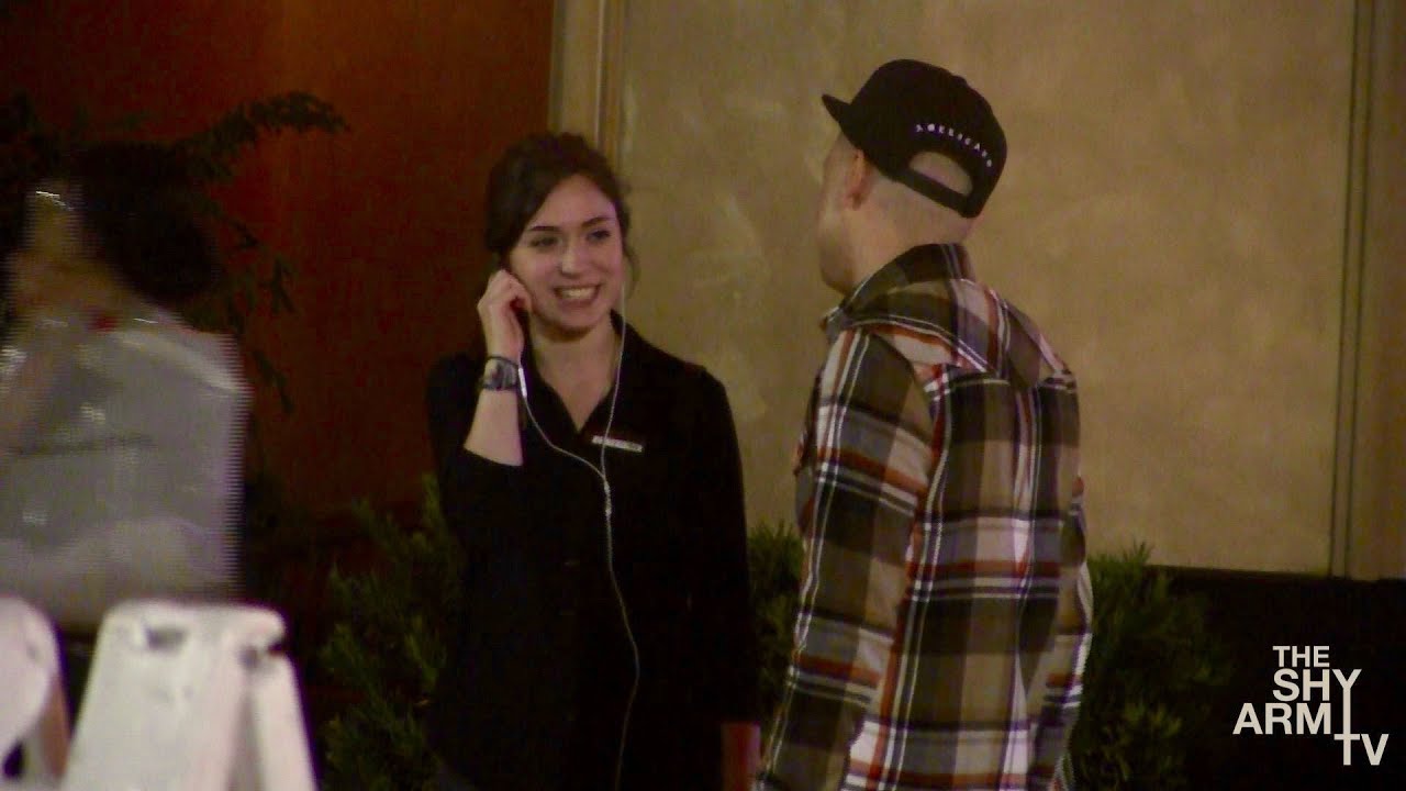 Shy Guy Picking up Hot Girls at the Mall! - YouTube