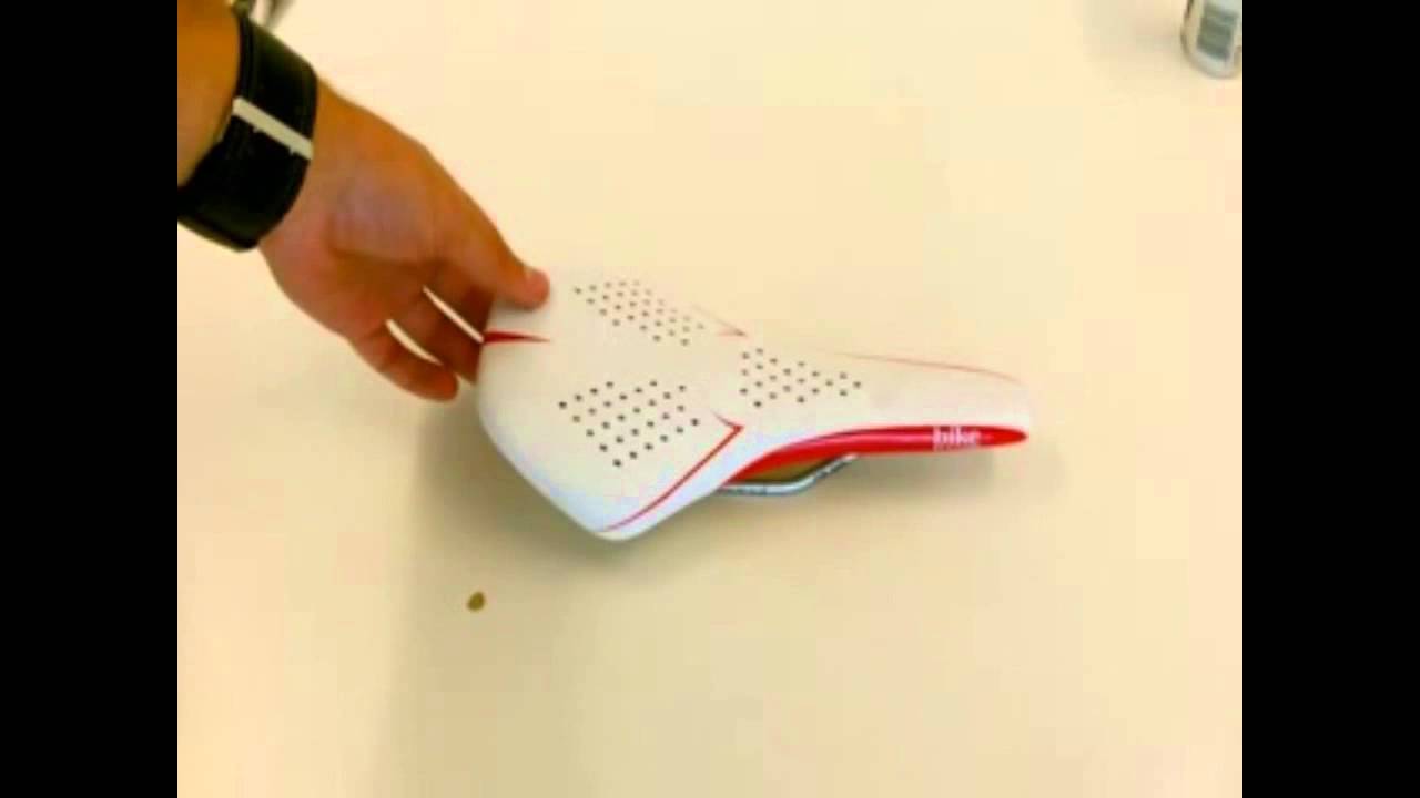 Bike Attitude Competition sadel Rød&Hvid - YouTube