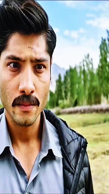 integration movie scene #rajpalyadav #indianaudience - YouTube