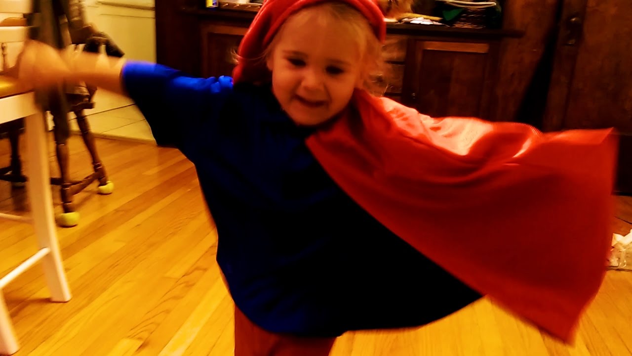 DIY Kids Superhero Halloween Costume! | Family Vlog | Frankie's ...