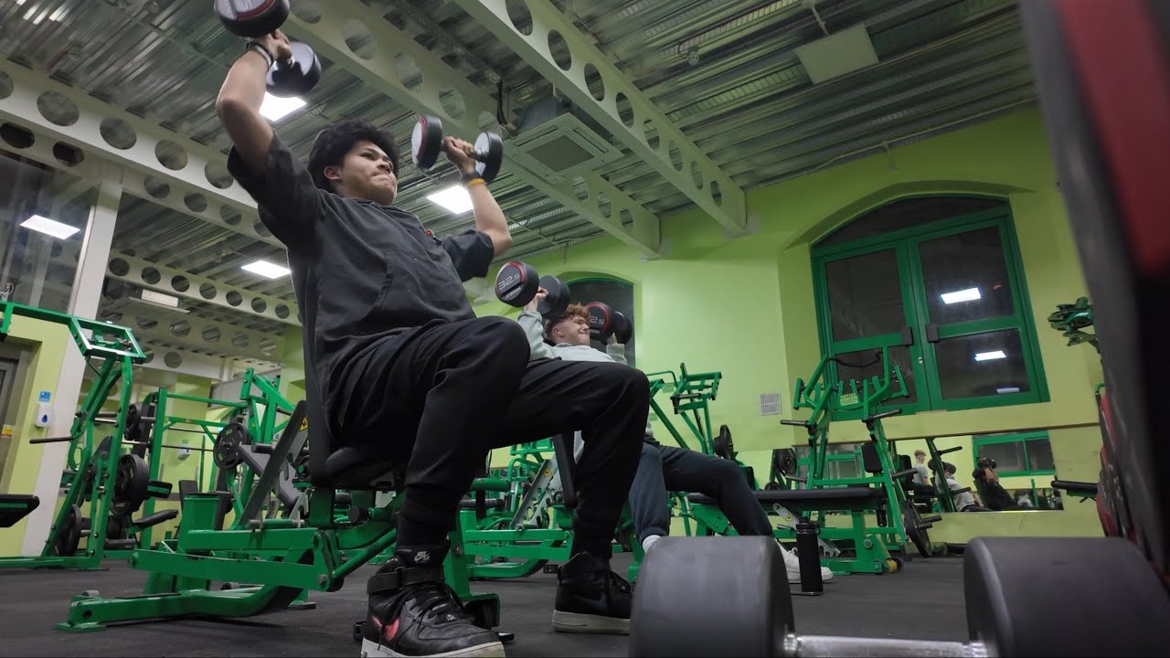 Training With My Gym Crush Youtube