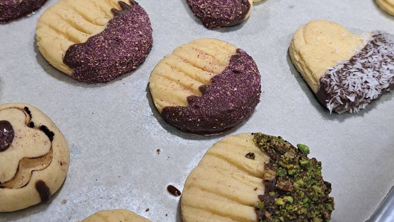 Butter & Chocolate Cookie | Holiday Cookies | Easy and cheap! super ...