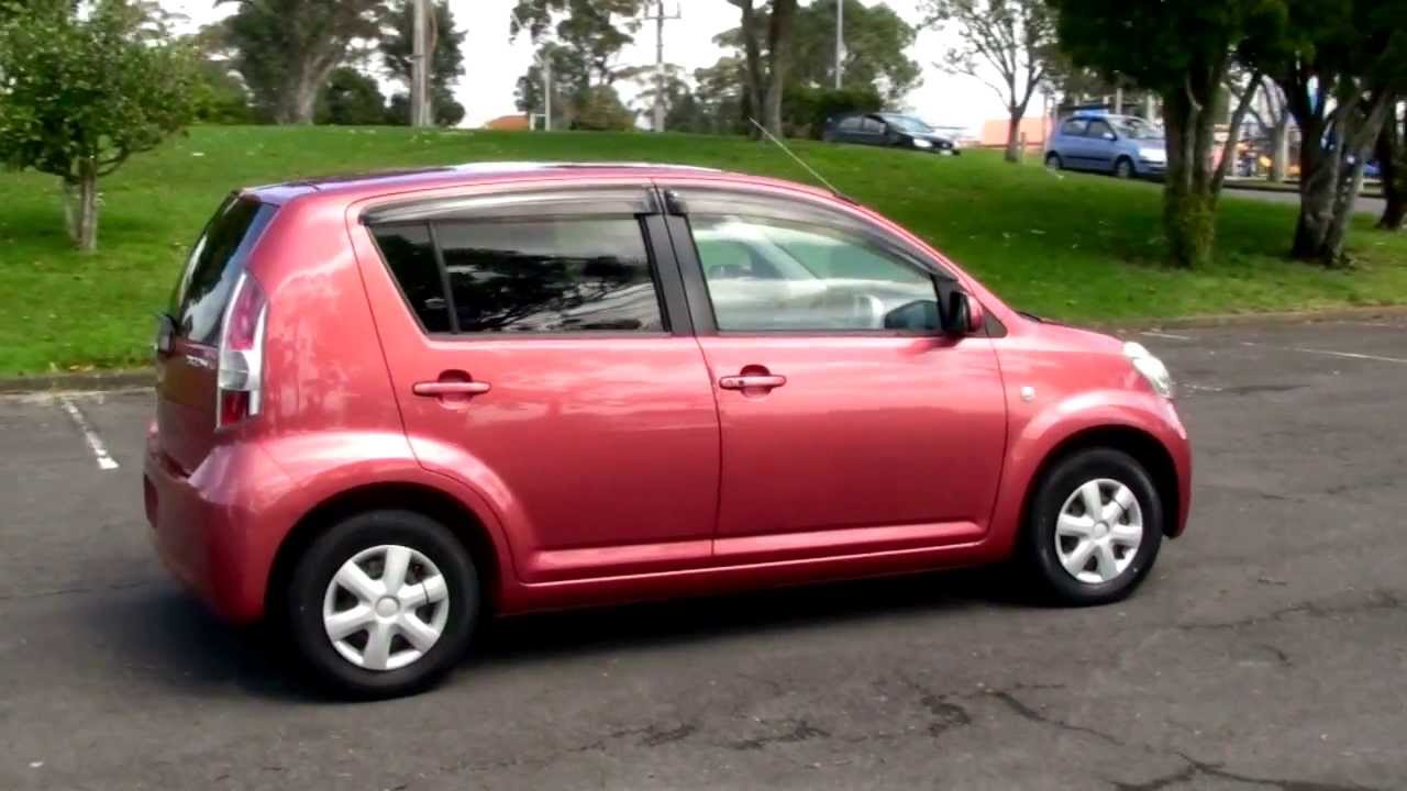 Daihatsu Boon CL 1L Auto - YouTube