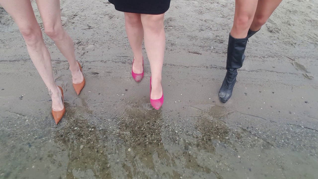 Three lost girls in heels - YouTube