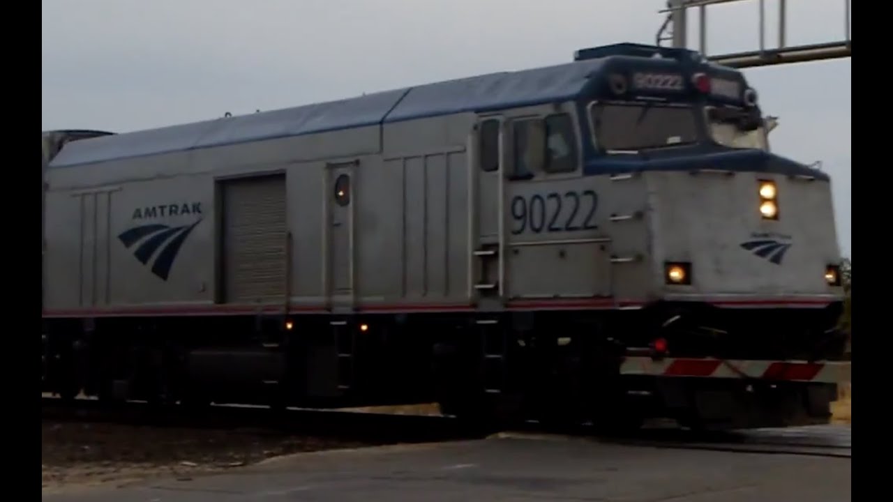 Amtrak NPCU 90222 Leading with Horn on the Heartland Flyer - YouTube