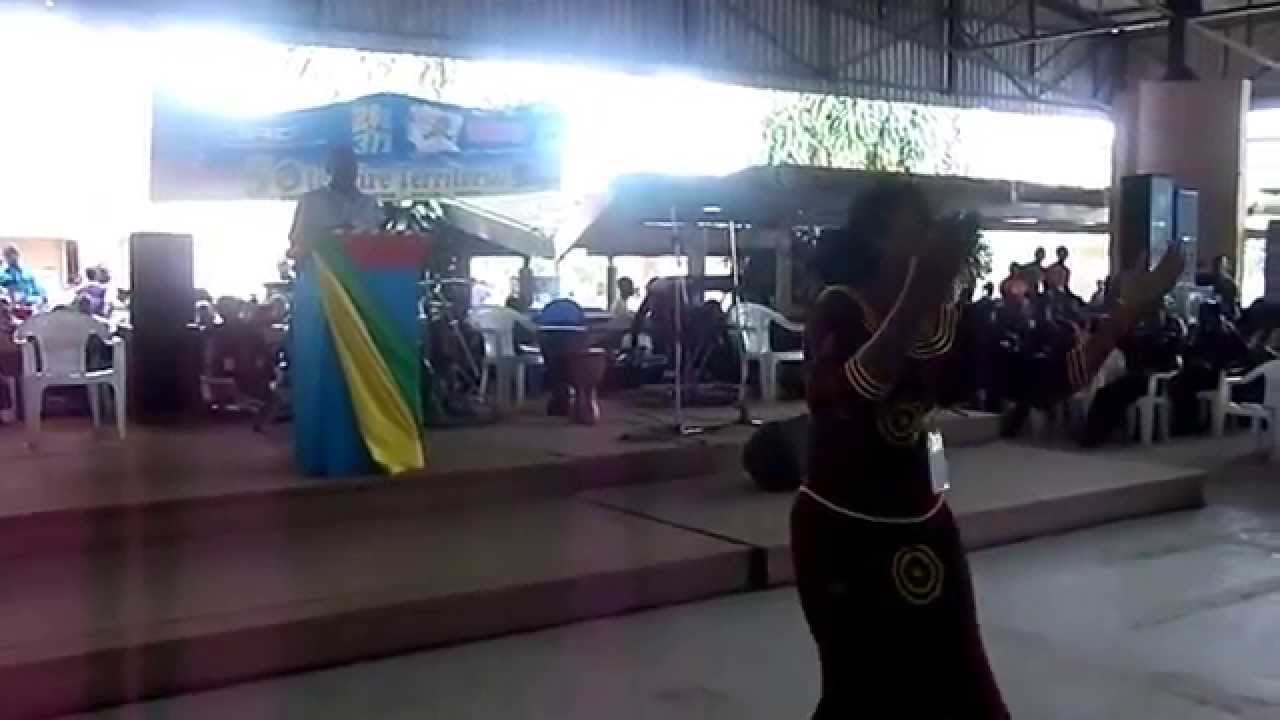 GLOIRE DIVINE- Prestation au Cinquantenaire de la JADCI à Yakro - YouTube