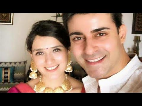 Pankhuri awasthy with husband Gautam rode beautiful collection - YouTube