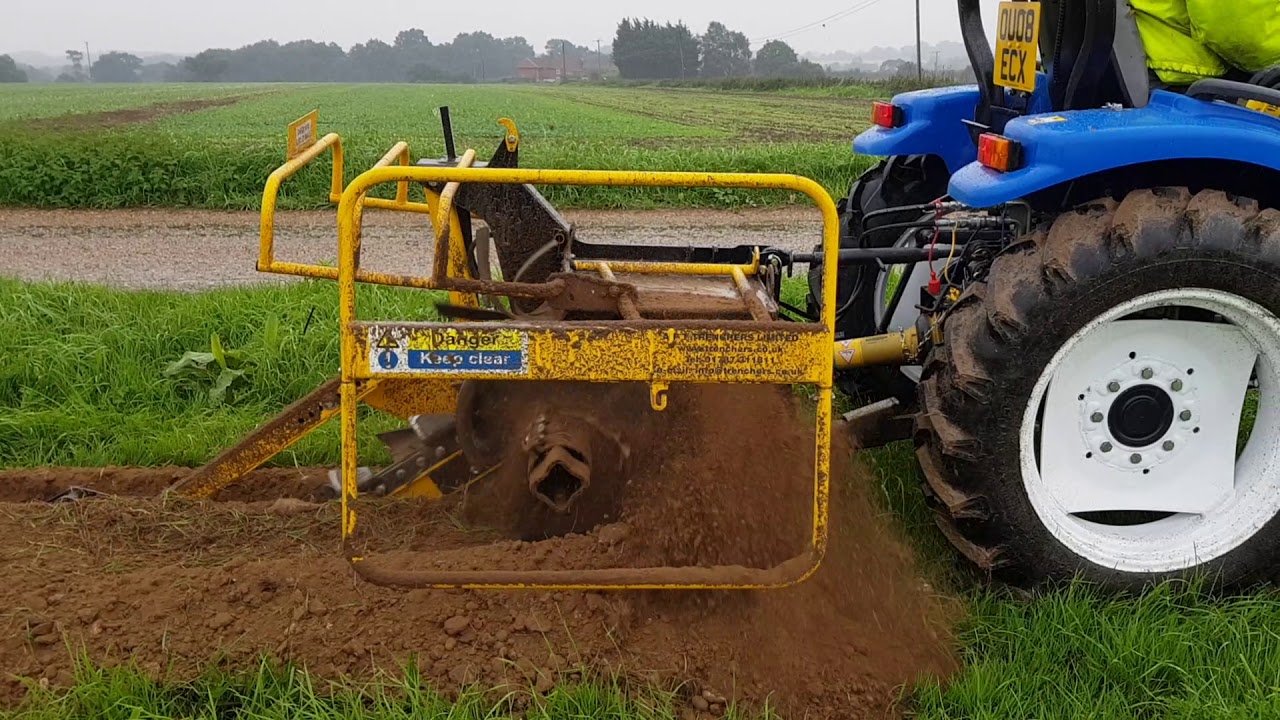 AFT45 Trencher for fiber optic cabling (Norfolk) - YouTube