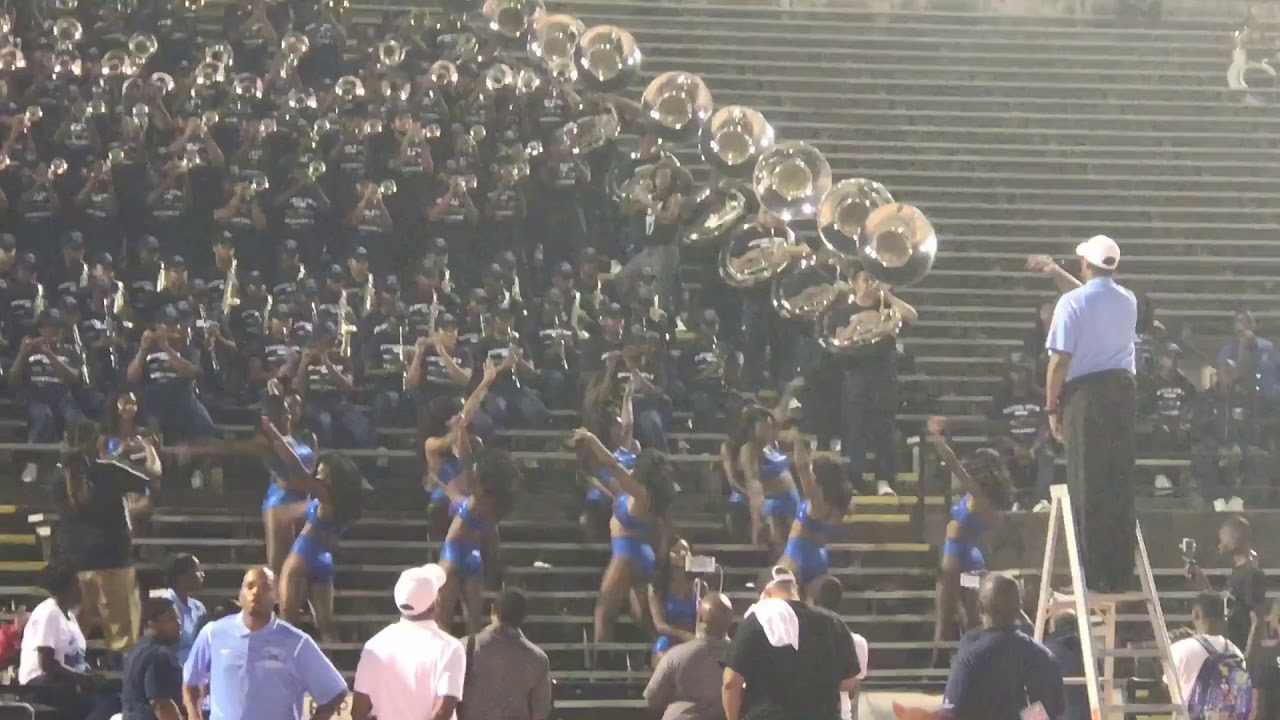 JSU J-Settes 2017 Crankfest “Versace On The Floor “ - YouTube