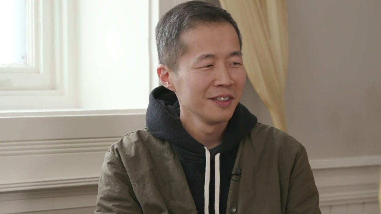 Adorable 'Minari' Star Alan S Kim Dabs His Way Through His First ...