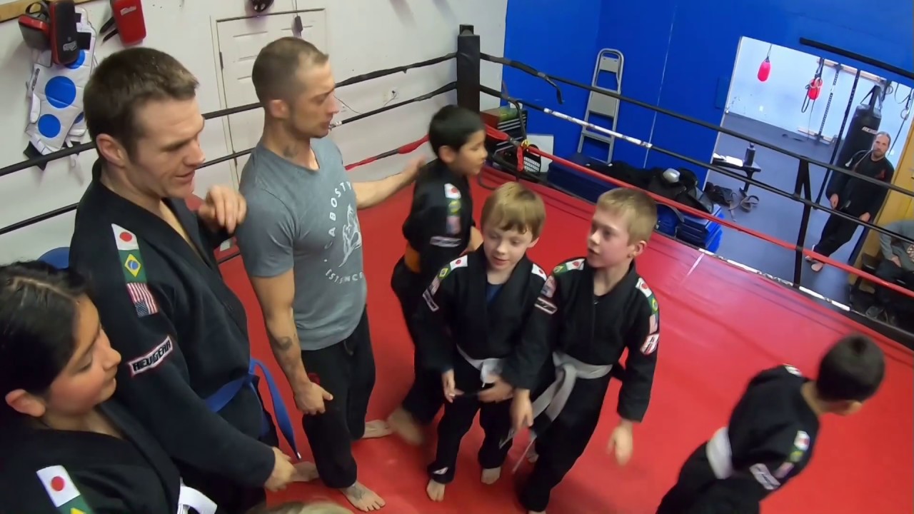 Valhalla Combat Kid's Class in Seaside, Oregon - YouTube
