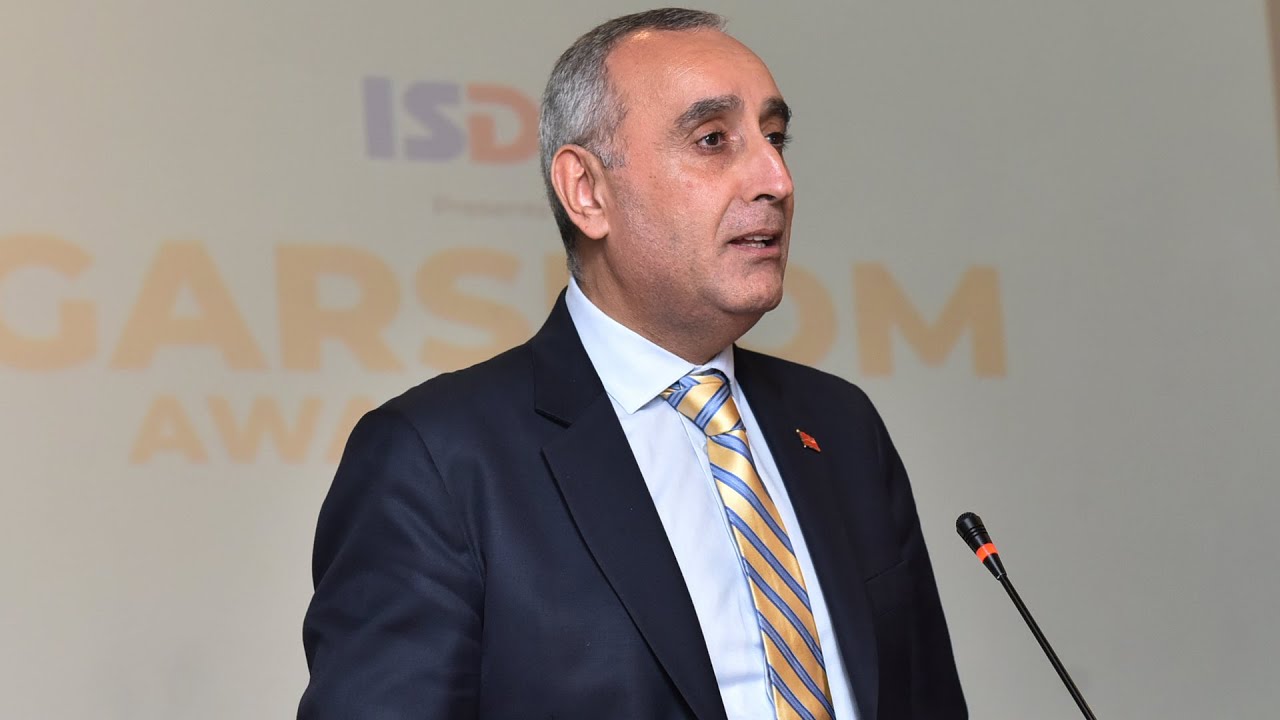 Morocco Ambassador in 16th Garshom Awards at Azerbaijan - YouTube