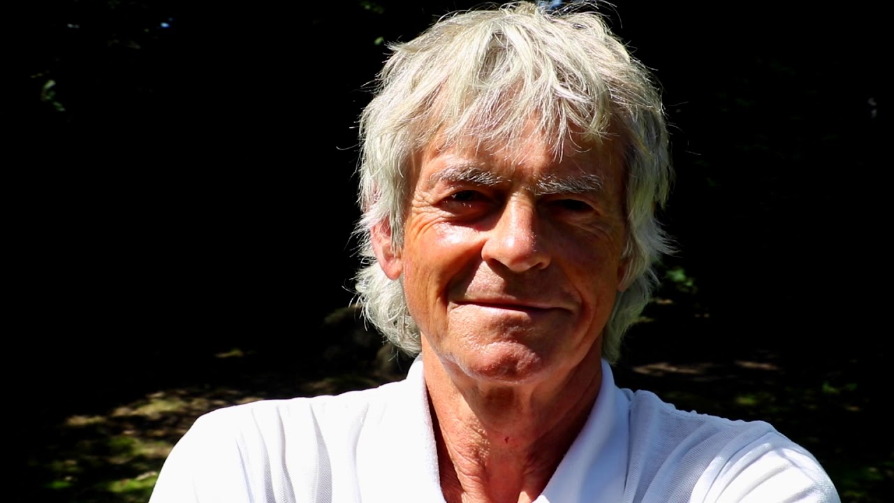 Geoff Bond on Evolutionary lifestyle anthropology - YouTube